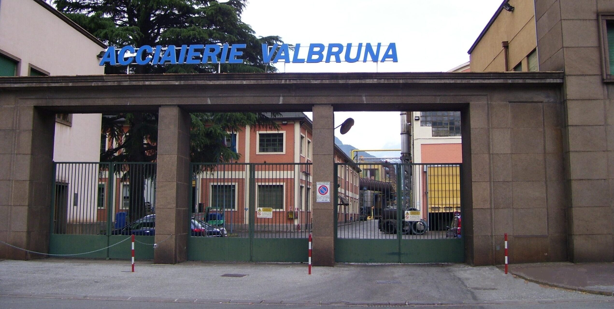 Così lontani, così vicini (ai clienti maggiori) - Industry is IN